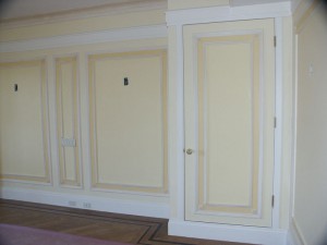 60 Interior Design Ideas With Top Moldings From Real Apartments As ...