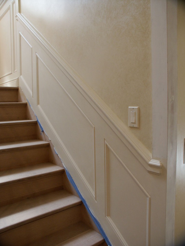 60 Interior Design Ideas With Top Moldings From Real Apartments As ...