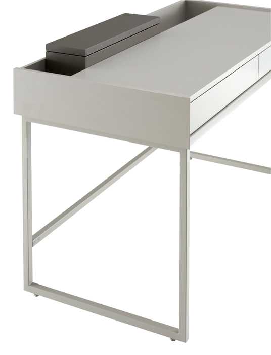 asymmetrical-dressing-tables-and-writing-desks-for-small-spaces ...