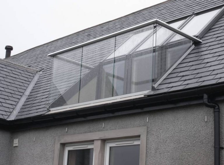 Awesome Examples Of The Balcony Roof Window - Interior Design Inspirations