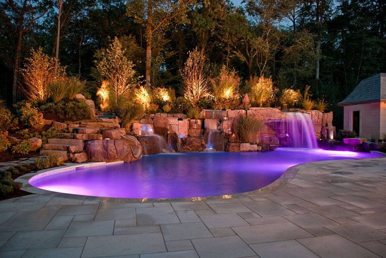 14 Best Outdoor Lighting Ideas For Pool Or Mini Lake From Whole World ...