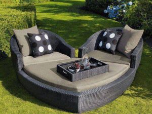 11 Beautiful Unique Sofa Designs With Heart Shaped Layout - Interior ...