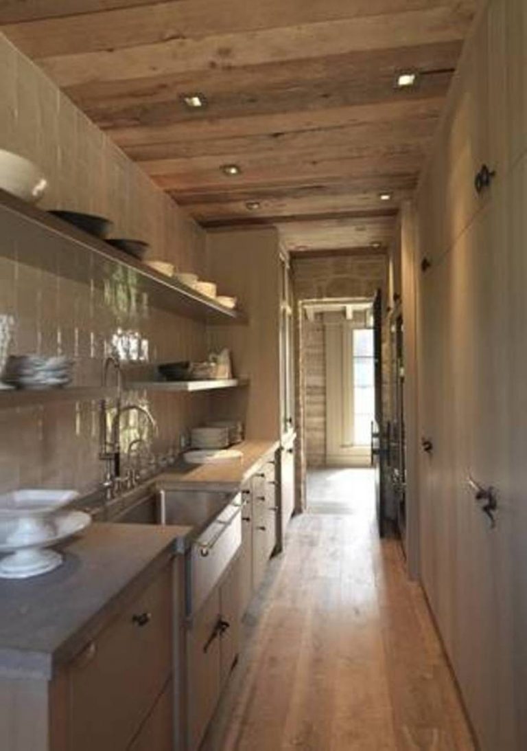 37 Examples Of Galley Kitchen Lighting That Looks Very Impressive ...