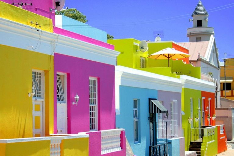 18 Cool Colorful Buildings As Great Example Of Modern Design And ...