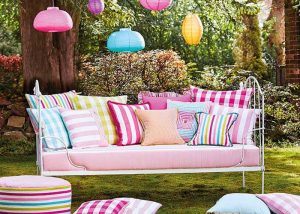 Top 17 Colorful Decorating Ideas With Photos - Interior Design Inspirations
